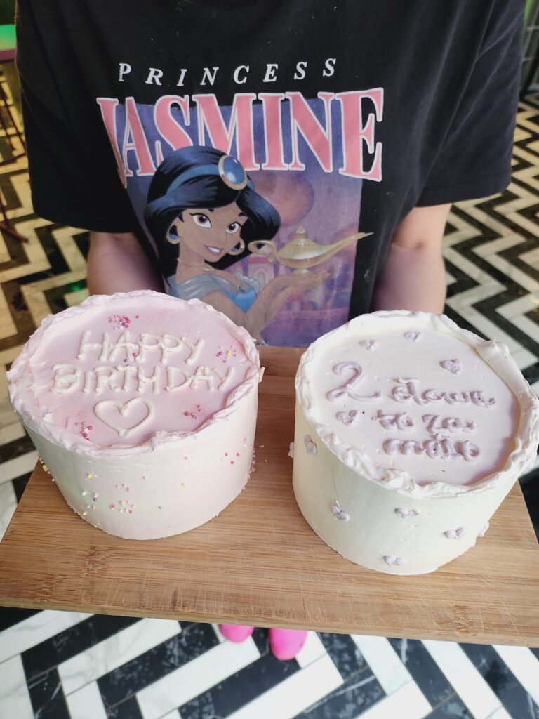 BENTO TORT MARAKUJA-MALINA | Kafej